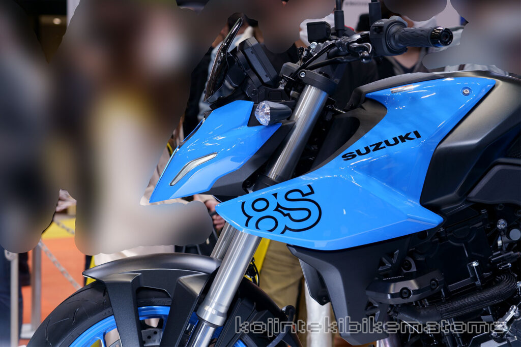 GSX-8Sの東京モーターサイクルショー2023での画像 - 個人的バイクまとめブログ