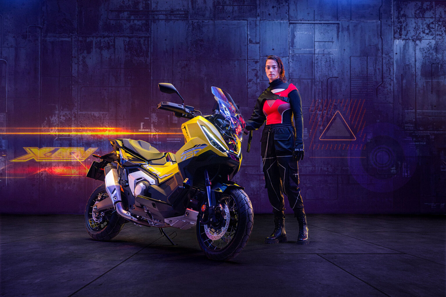 2025 新型X-ADVのスペック/装備/旧型と比較・変更点まとめ - 個人的バイクまとめブログ