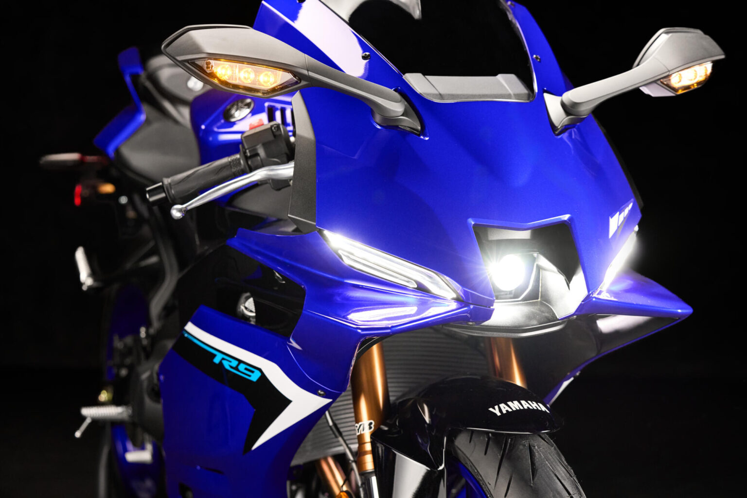 YZF-R9/CBR600RR/Ninja ZX-6Rのスペック・装備の比較 - 個人的バイクまとめブログ