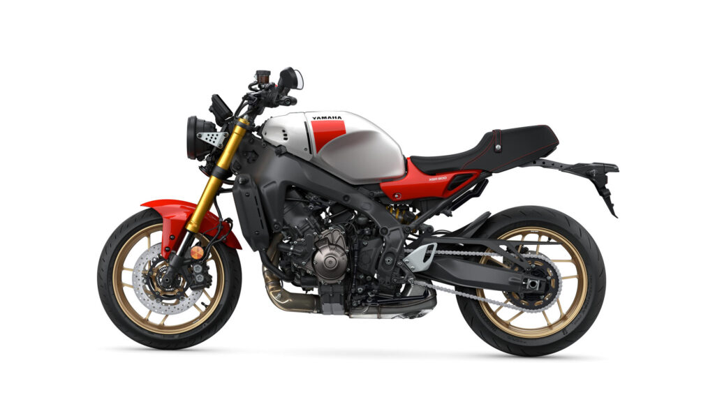 2025 新型XSR900と旧型の比較・変更点まとめ - 個人的バイクまとめブログ