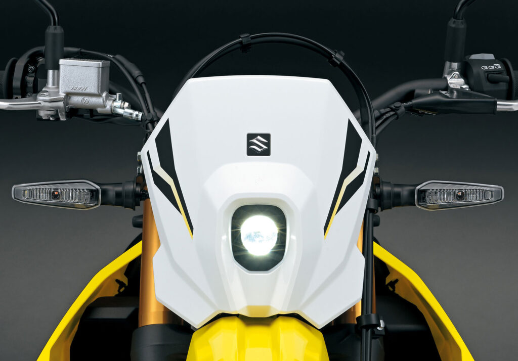 2025 新型DR-Z4SM/DR-Z4Sのスペック/装備/DR-Z400SM/Sと比較・変更点 - 個人的バイクまとめブログ
