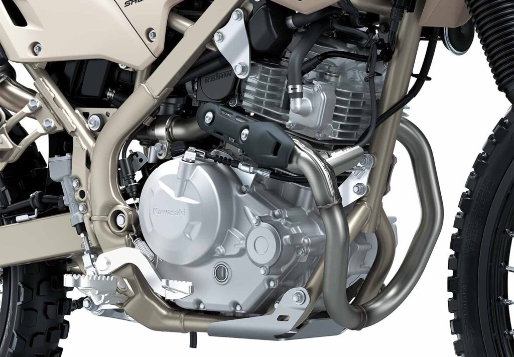 2025 KLX230 SHERPAとKLX230の比較・変更点 - 個人的バイクまとめブログ