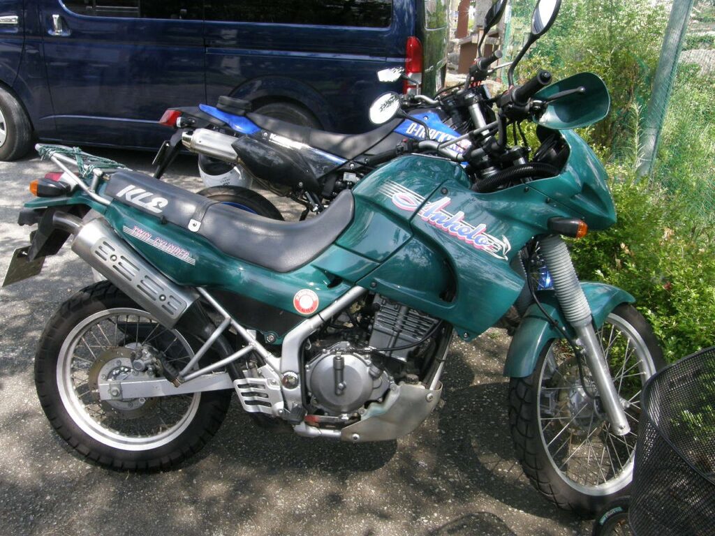 2025 新型KLE500/KLE400のティーザー公開 - 個人的バイクまとめブログ