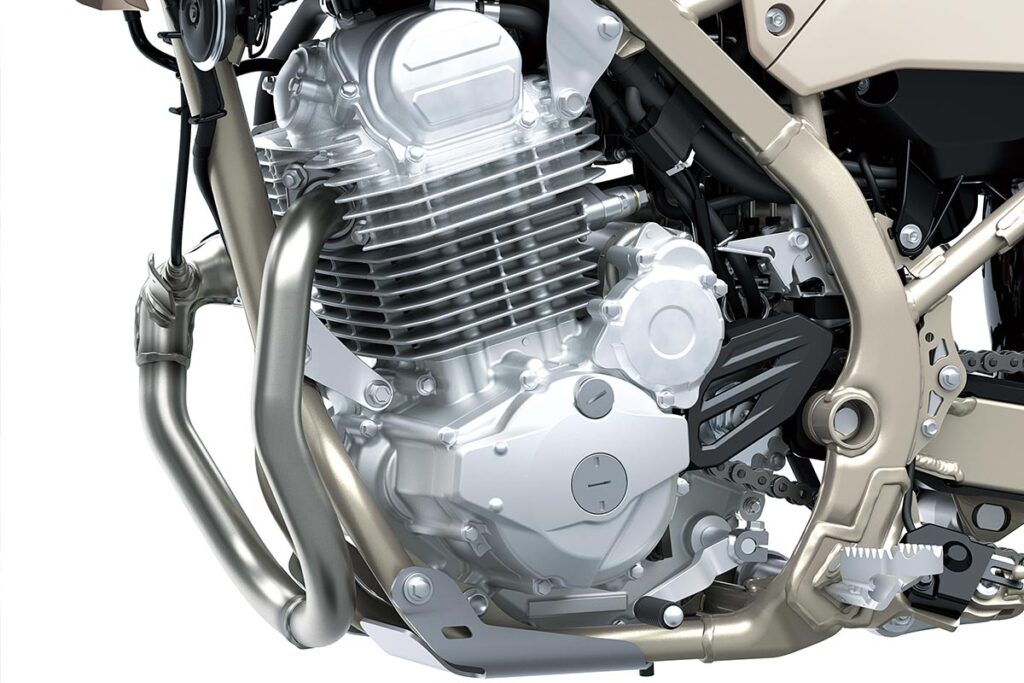 2025 KLX230 SHERPAとKLX230の比較・変更点 - 個人的バイクまとめブログ