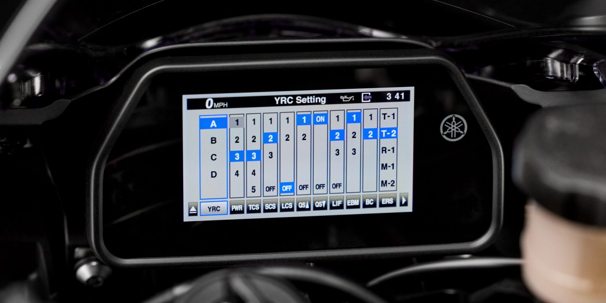 2025 新型YZF-R1/YZF-R1Mと旧型の比較・変更点まとめ - 個人的バイクまとめブログ